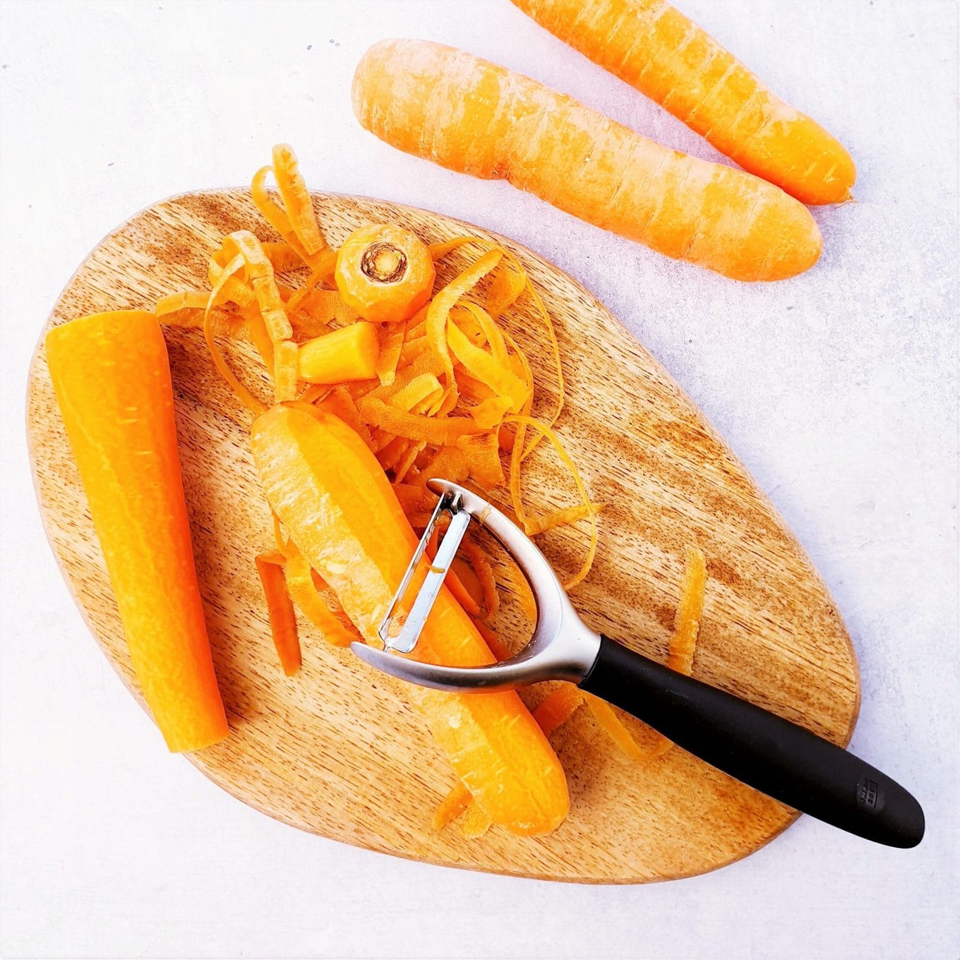 Vichy Carrots with Thyme (Glazed Carrots) – Feast Glorious Feast