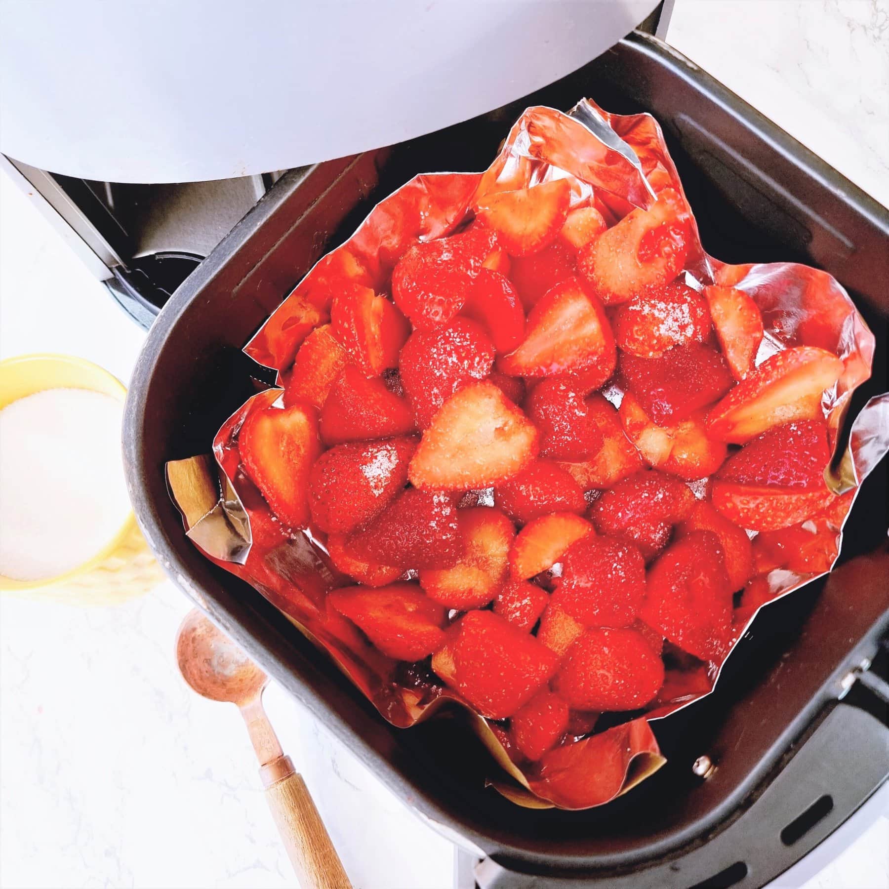 Easy Roasted Strawberries – Feast Glorious Feast