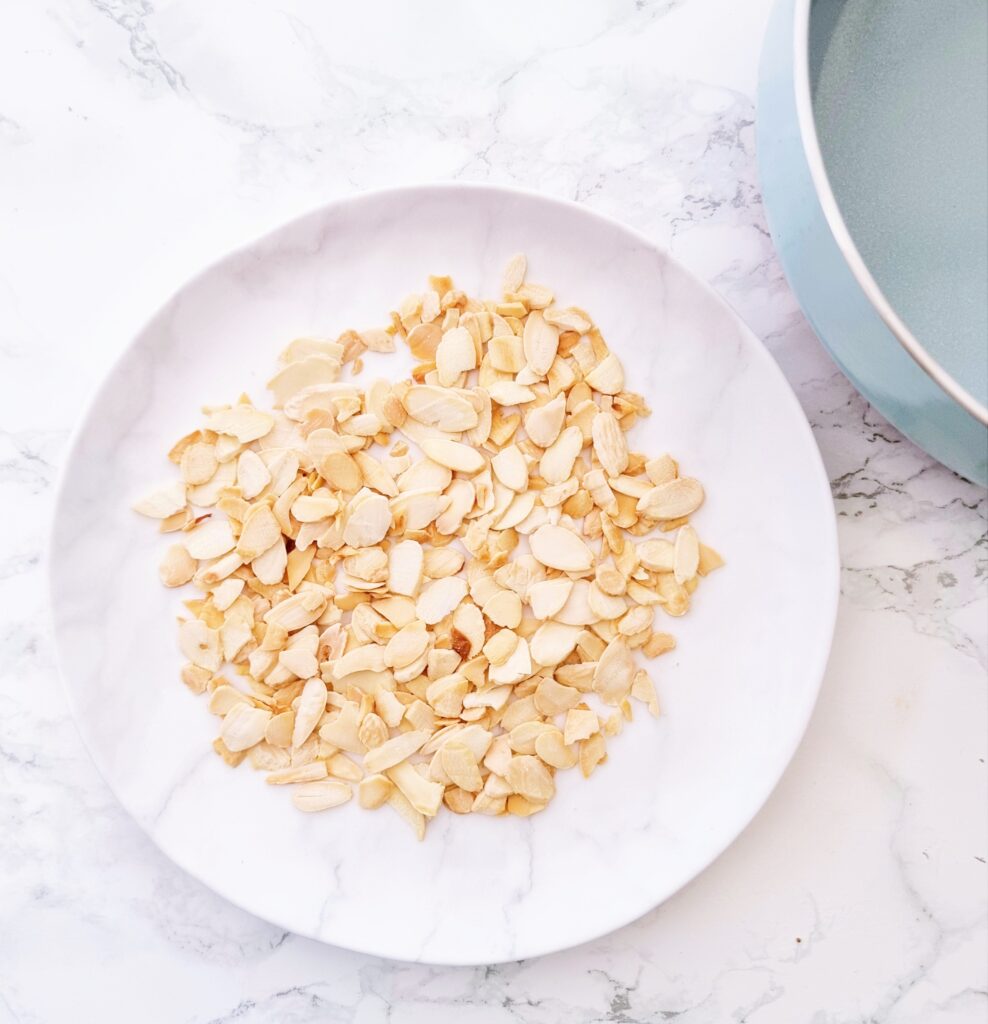 How to Toast Flaked Almonds – Feast Glorious Feast