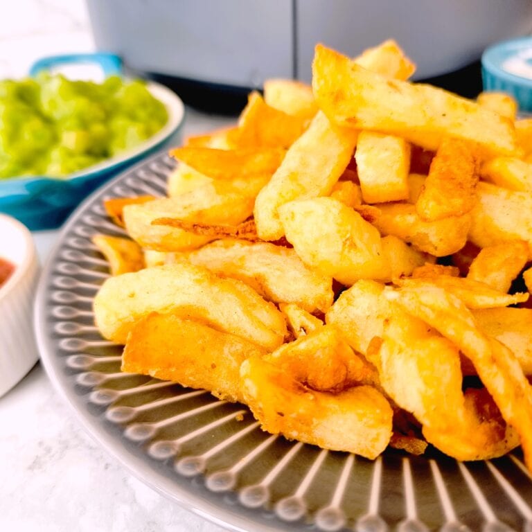 How to Reheat Chippy Chips in the Air Fryer – Feast Glorious Feast