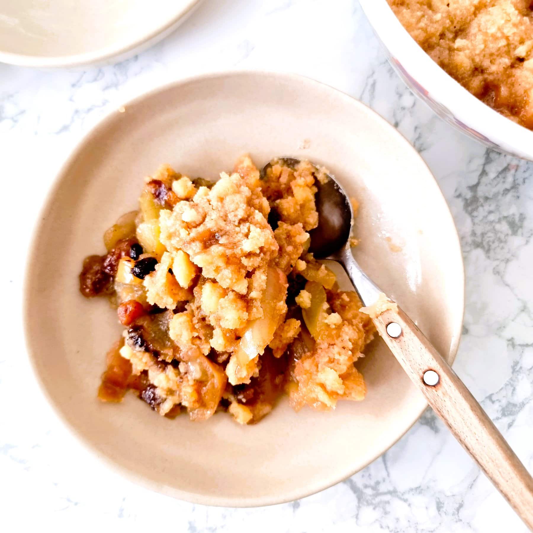 Leftover Mince Pie Apple Crumble (Microwave) – Feast Glorious Feast
