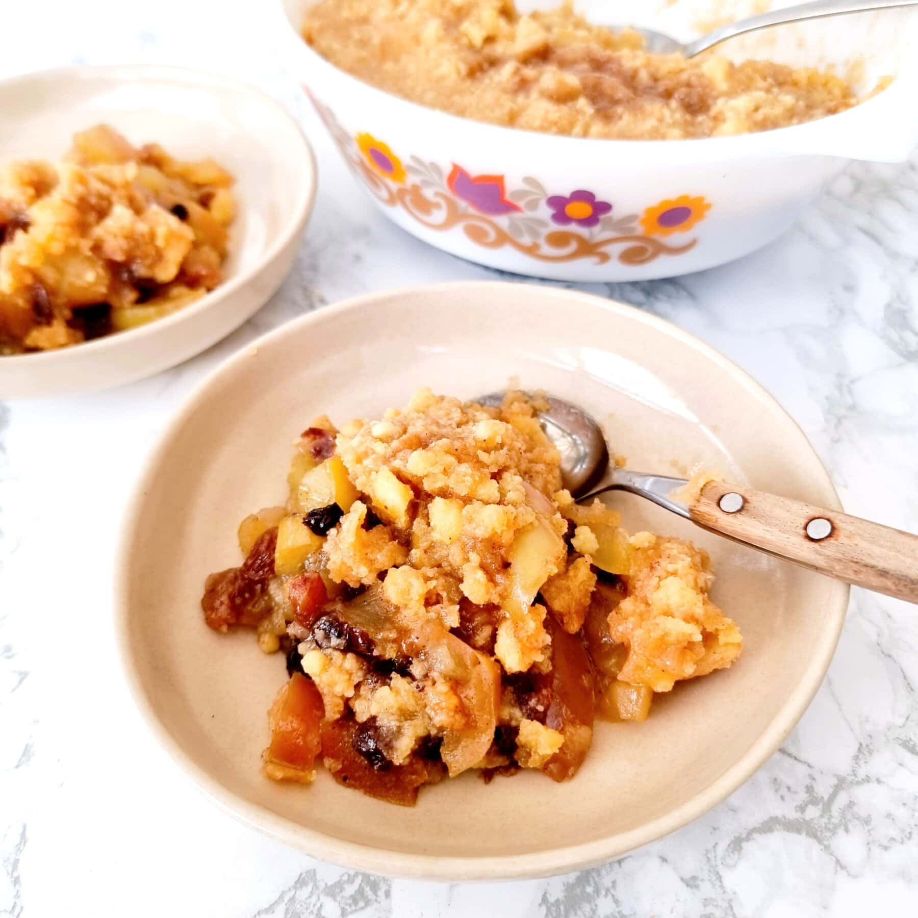 Leftover Mince Pie Apple Crumble (Microwave) – Feast Glorious Feast