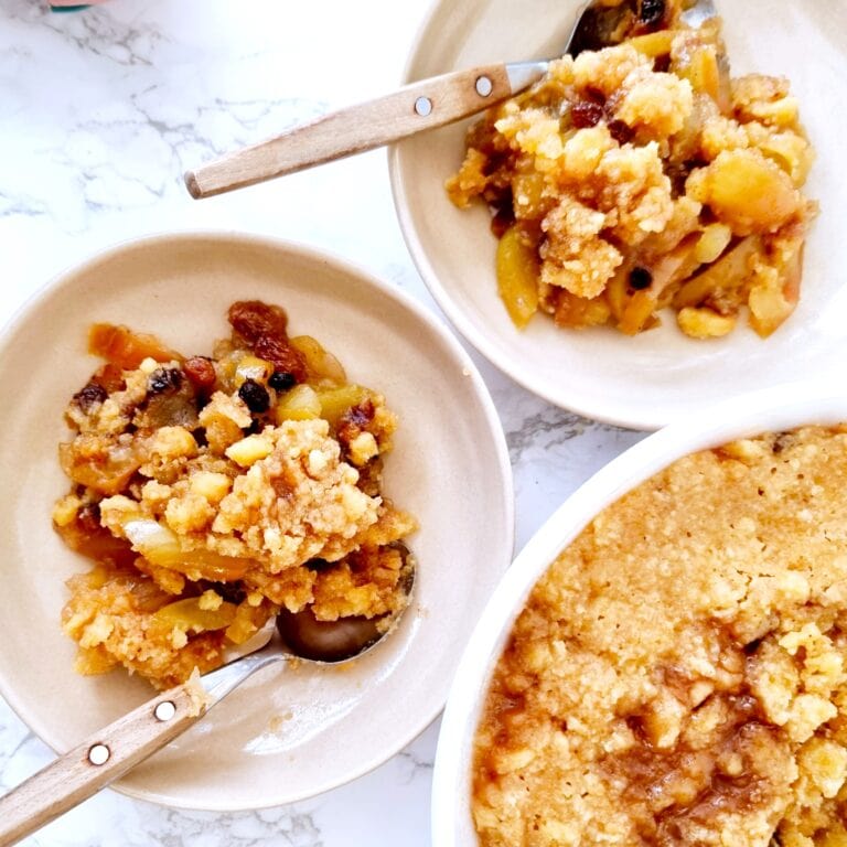 Leftover Mince Pie Apple Crumble (Microwave) – Feast Glorious Feast