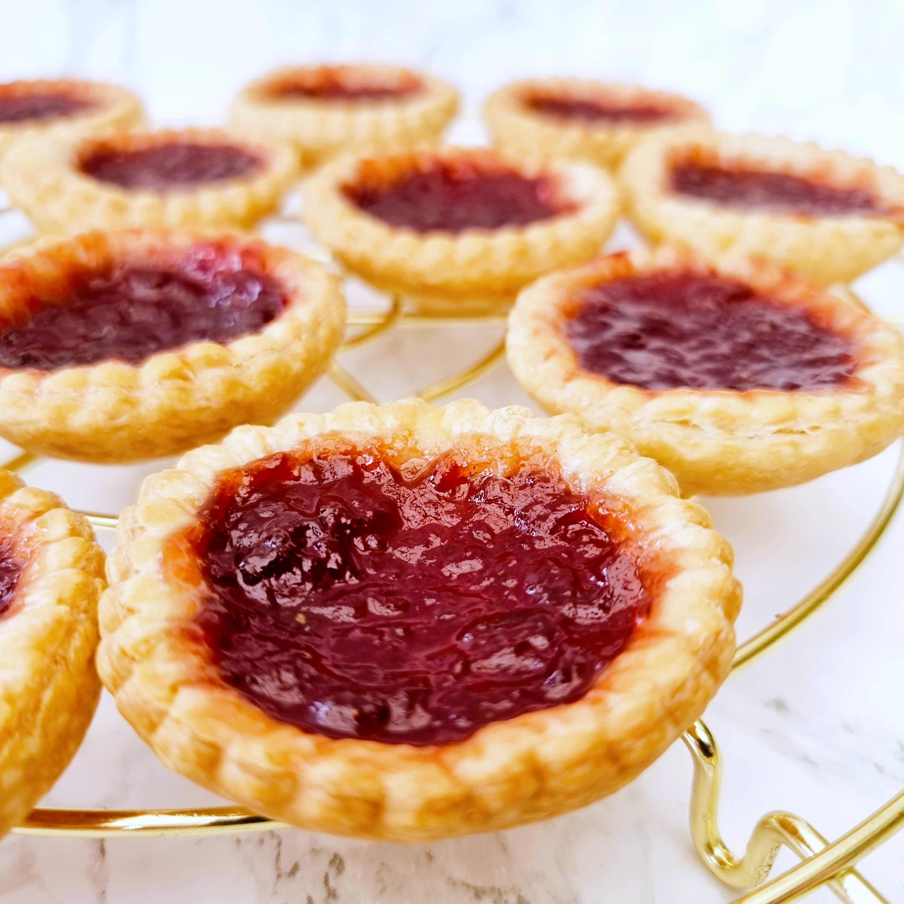 Simple Jam Tarts with Shortcrust Pastry – Feast Glorious Feast
