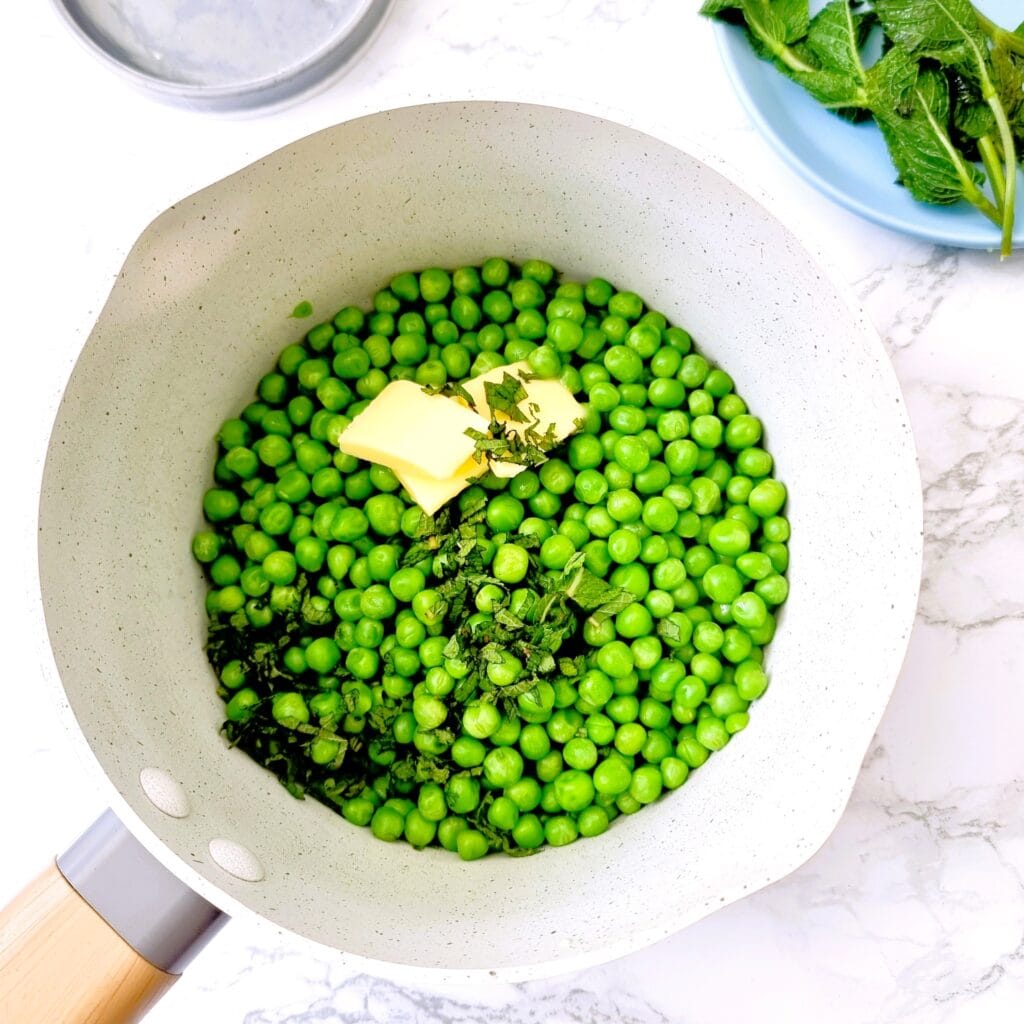 Minted Peas with Fresh Mint Leaves – Feast Glorious Feast