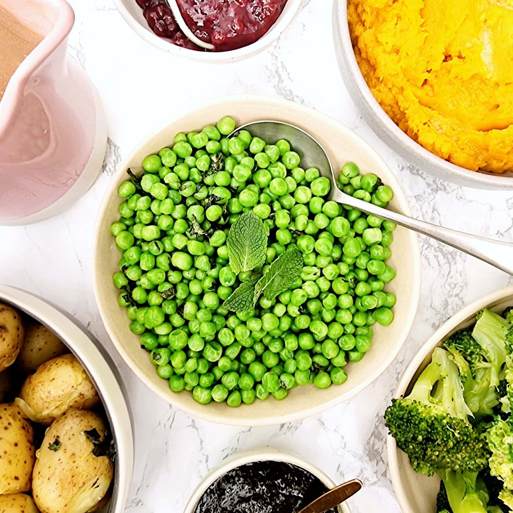 Minted Peas with Fresh Mint Leaves – Feast Glorious Feast
